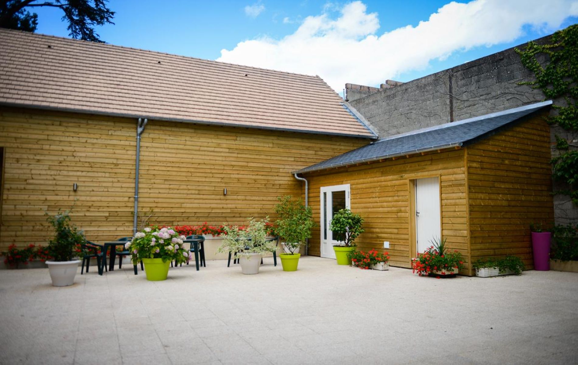 ∞ Hôtel le Mans - Logis hôtel de la Barque au Mans