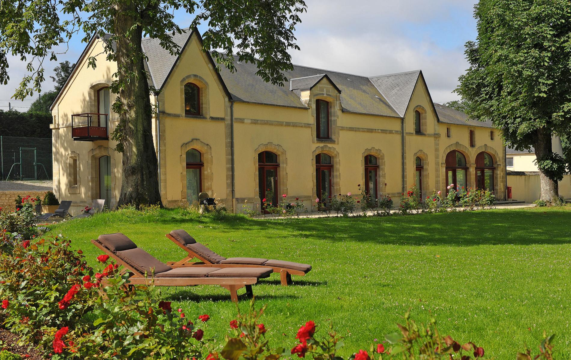 ∞ Bayeux 4 star Hotel in Normandy, Chateau de Bellefontaine