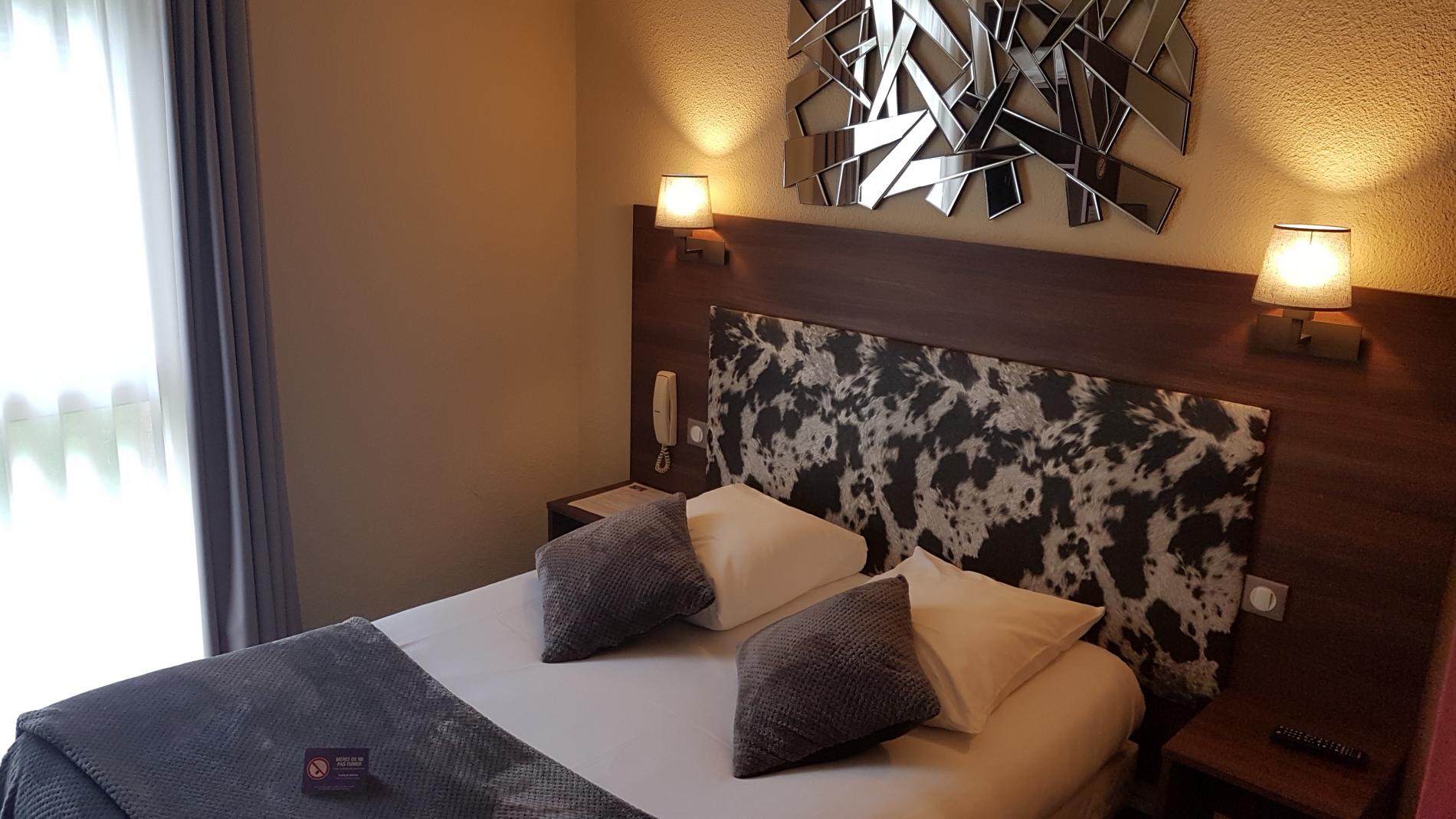 ∞ Contact Hôtel Niort Hôtel ** Atoll